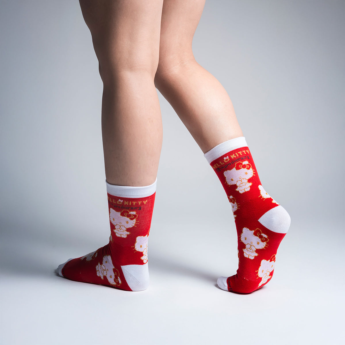 Classic Hello Kitty pattern red | Somos Aéreo